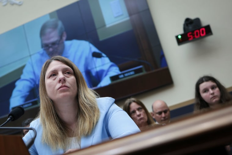 Madre de una joven asesinada por un presunto miembro de la banda MS-13 ...