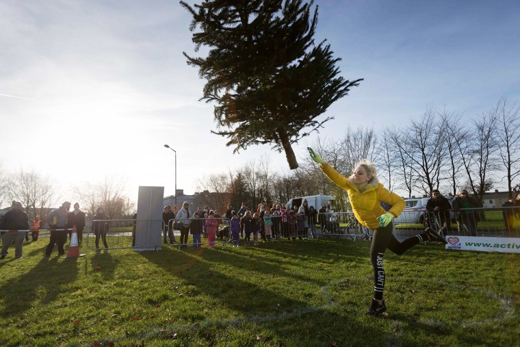 Mom loses $820,000 injuries claim after she was pictured tossing a ...