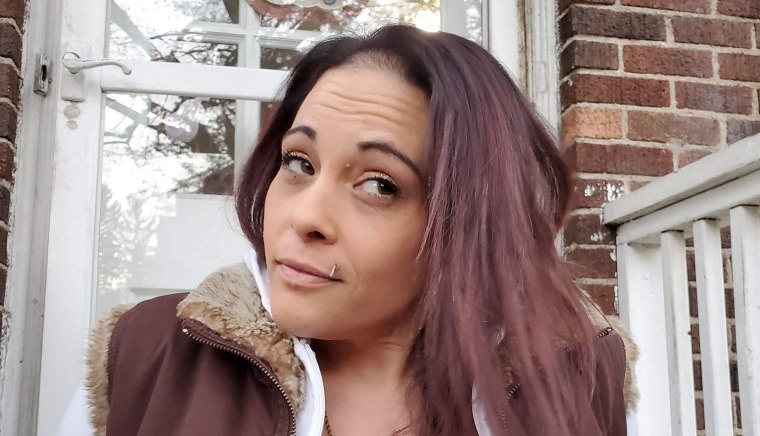 Where is Amber Arnett? Michigan woman never arrived at family's Lansing ...