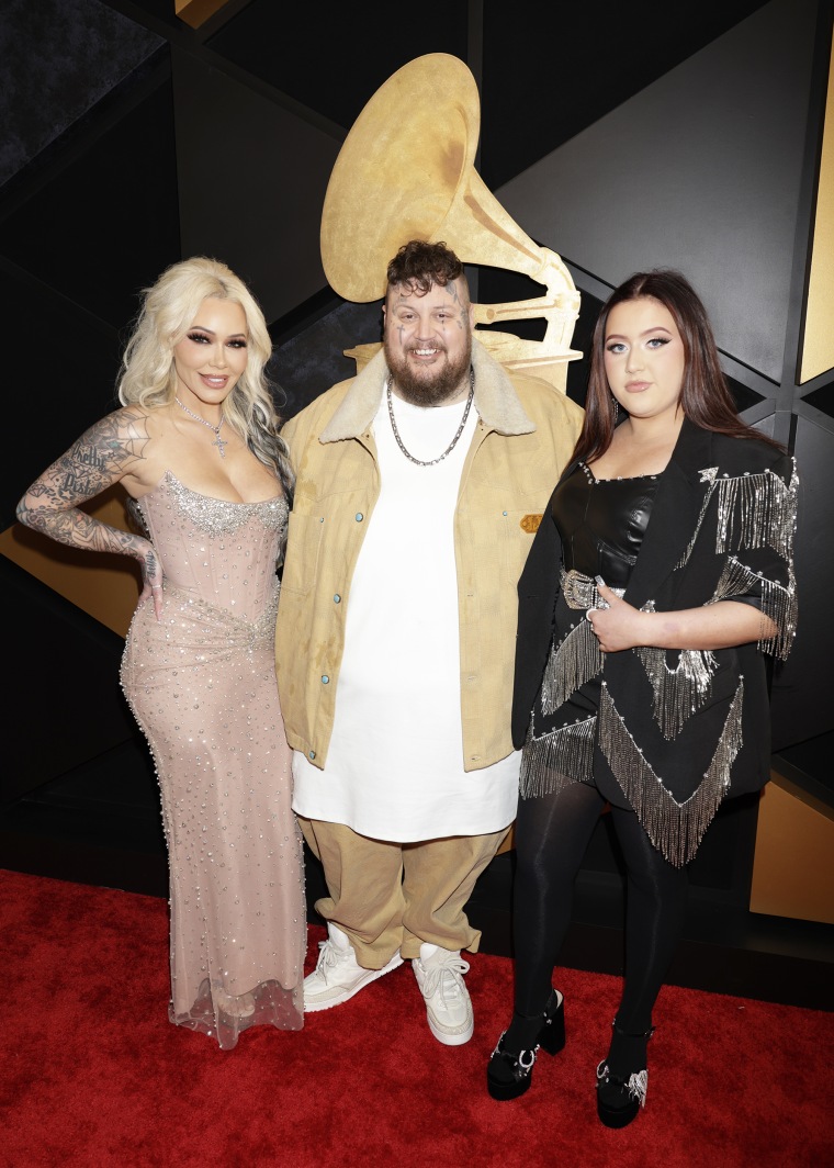 All About Jelly Roll and Bunnie XO's 2 Kids All About Jelly Roll and Bunnie XO's 2 Kids