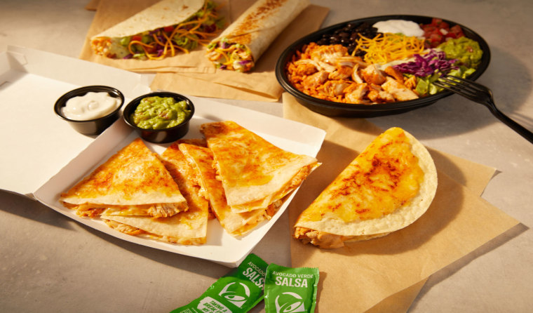 Taco Bell Debuts New Cantina Chicken Menu