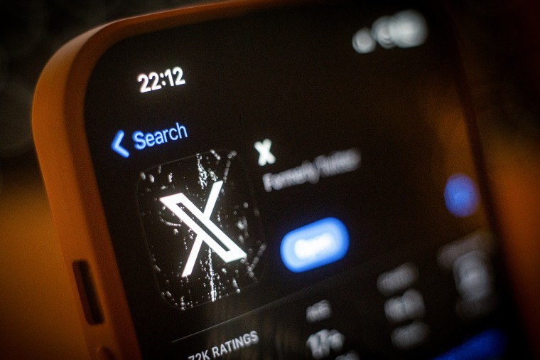 X Blue check marks reappear on X accounts after Musk announcement