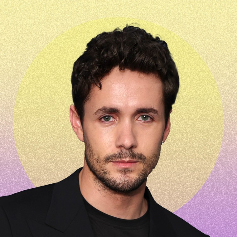 ‘Tattooist of Auschwitz’ Star Jonah Hauer-King on Playing Holocaust ...