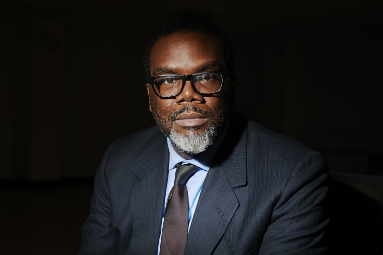 In Chicago, a mayor with activist roots prepares for a potentially ...