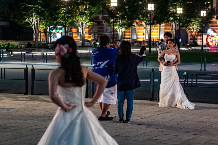 Tokyo City Hall is developing a dating app to encourage marriage