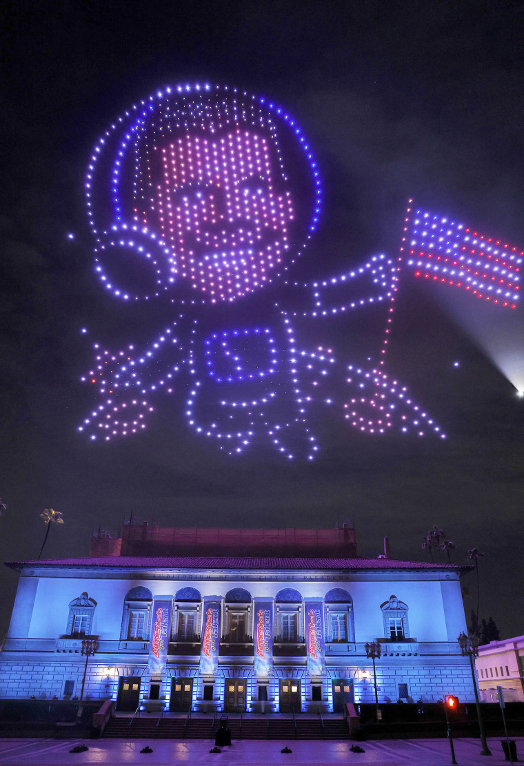 ‘AGT’ Judge Simon Cowell Makes Show History By Hitting Golden Buzzer Twice