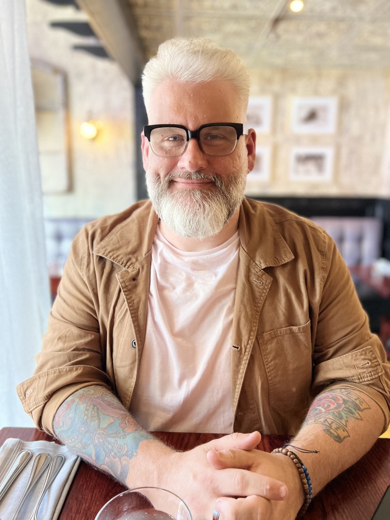 What Does Agender Mean? Experts And An Agender Person Explain