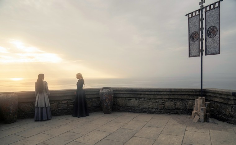 Rhaenyra and Mysaria’s ‘House of the Dragon’ Kiss, Explained