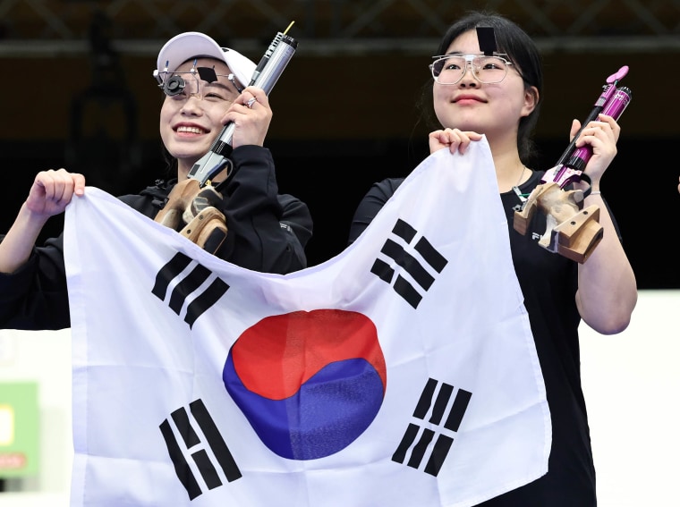 South Korean Olympic Shooter Kim Yeji Wins Over Fans at the Paris Games