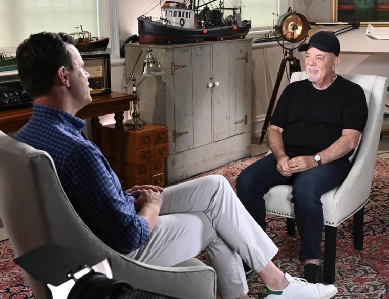 Billy Joel Explains His 'Piano Man' Lyrics About 'Real Estate Novelist ...