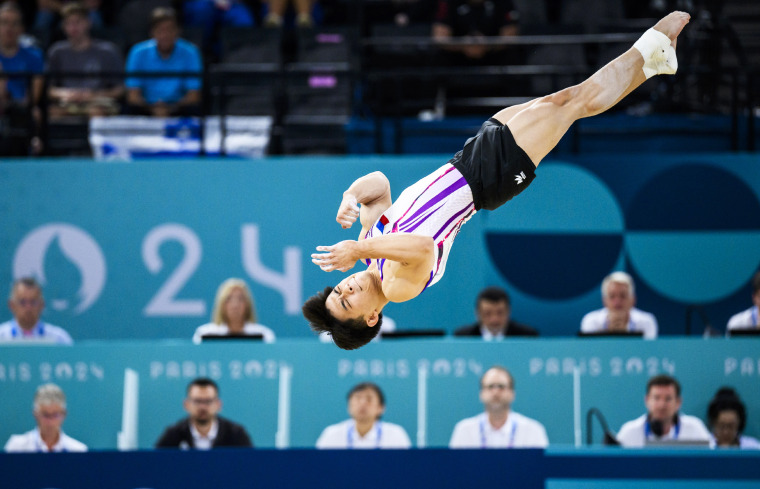 Philippines Gold Medal Gymnast Awarded Condo, Cash, Ramen, Cookies for Life