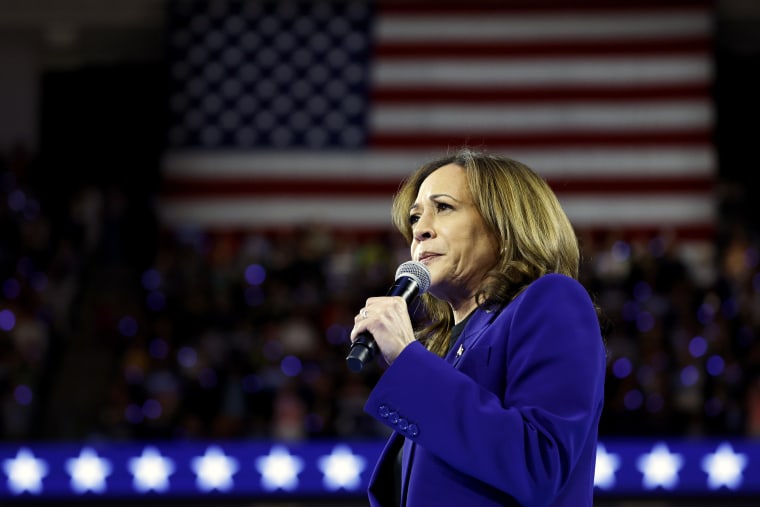 Arrestan a un hombre con un rifle junto al campo de golf de Trump, que ...