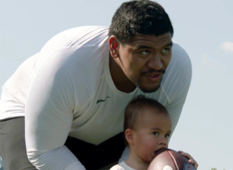 Detroit Lions’ Offensive Linemen Talk Bond Of Fatherhood On TODAY Show