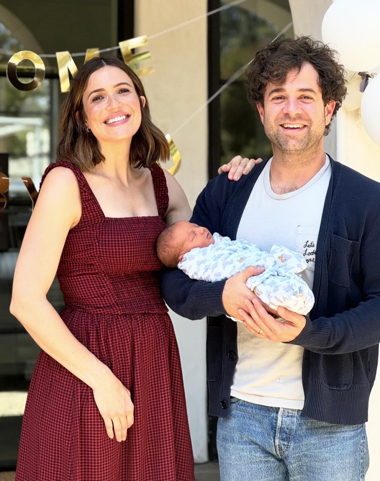 Mandy Moore's Kids: Gus, Ozzie And Lou