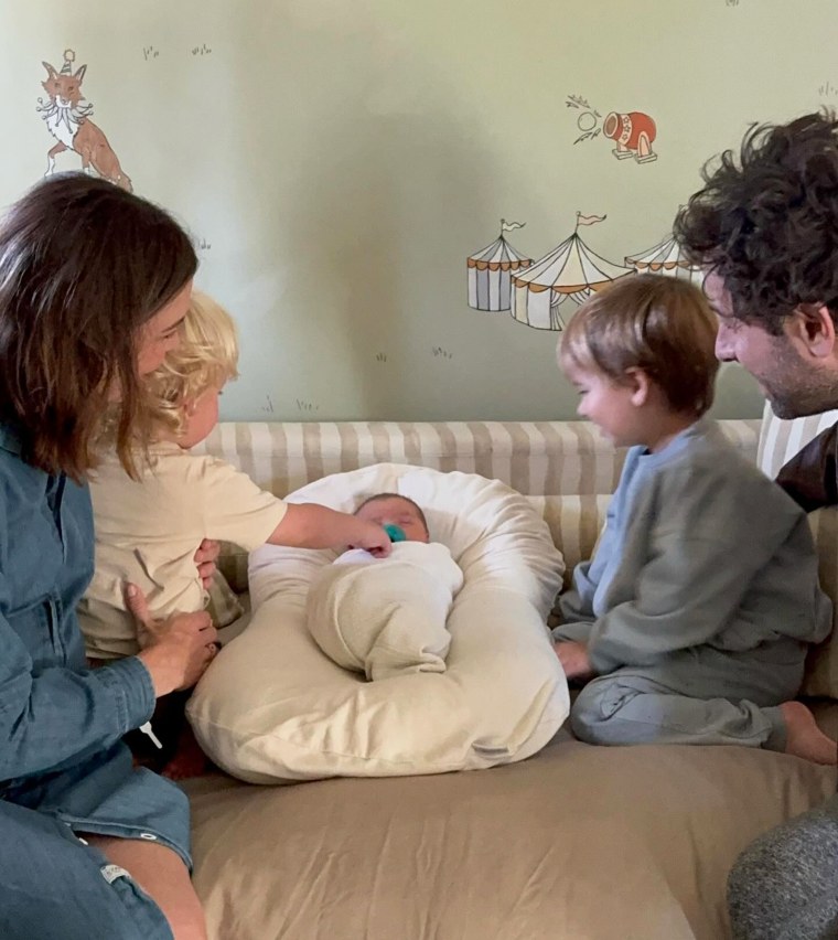 Mandy Moore's Kids: Gus, Ozzie And Lou