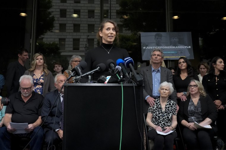 Familiares de los hermanos Menéndez piden su liberación: "Es hora de ...