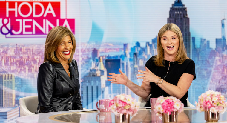 Hoda Kotb Shares What Jenna Bush Hager Said After She Announced She’s ...