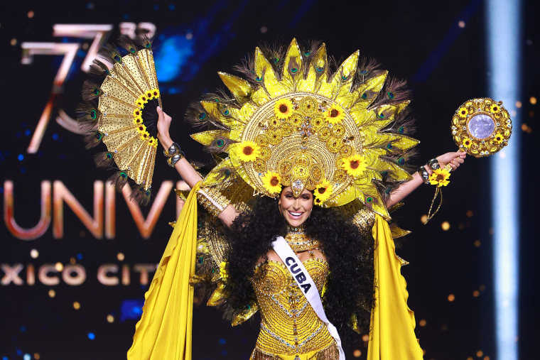 Las latinas brillan en traje típico en Miss Universo 2024