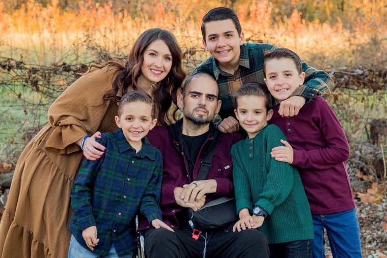 Widow, Widower Marry 5 Weeks After They Meet, Combine 11 Kids