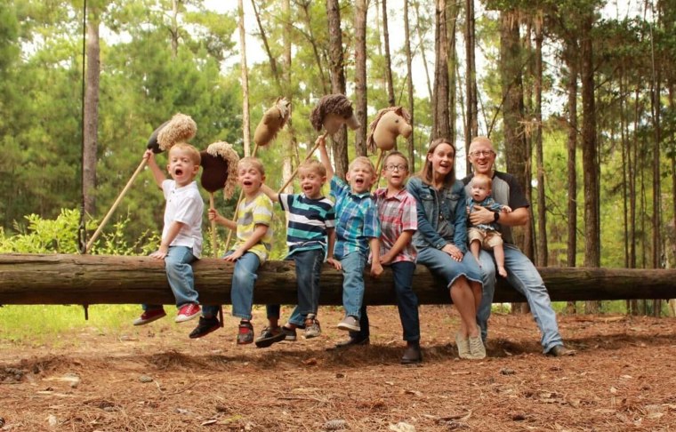 Widow, Widower Marry 5 Weeks After They Meet, Combine 11 Kids