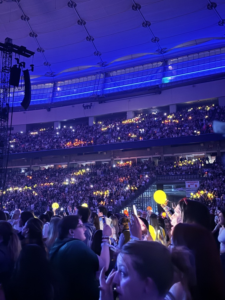 Taylor Swift's Last ’Eras Tour’ Concert in Vancouver: Live Recap