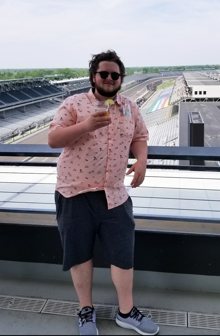 Man, 27, Loses 145 Lbs With Slow Running, Shares Weight Loss Tips