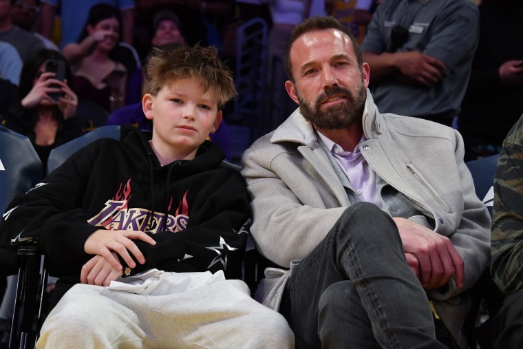 Ben Affleck and Jennifer Garner's Son, Samuel, Makes Appearance At ...