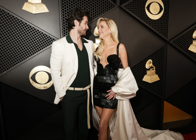 Grammys 2025 Live Updates: Beyoncé's 'Cowboy Carter' Wins Album of the Year