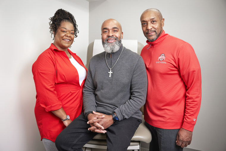 Severe Heartburn Feeling 1st Sign of Aortic Dissection Siblings