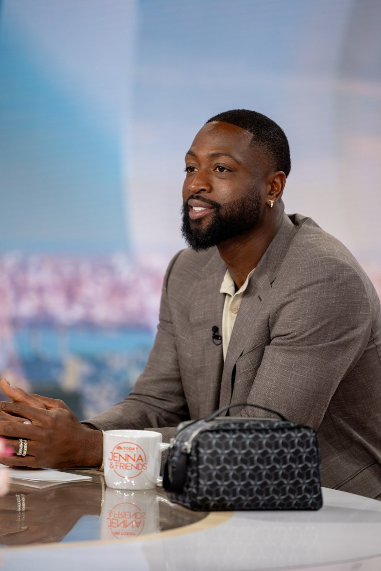 Dwyane Wade Reveals Contents Of His 'Murse' On TODAY