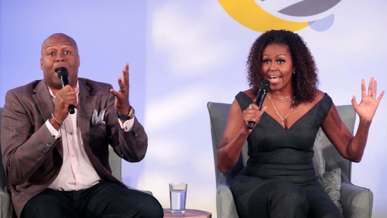 Michelle Obama lanza podcast sobre la vida, el amor y la familia