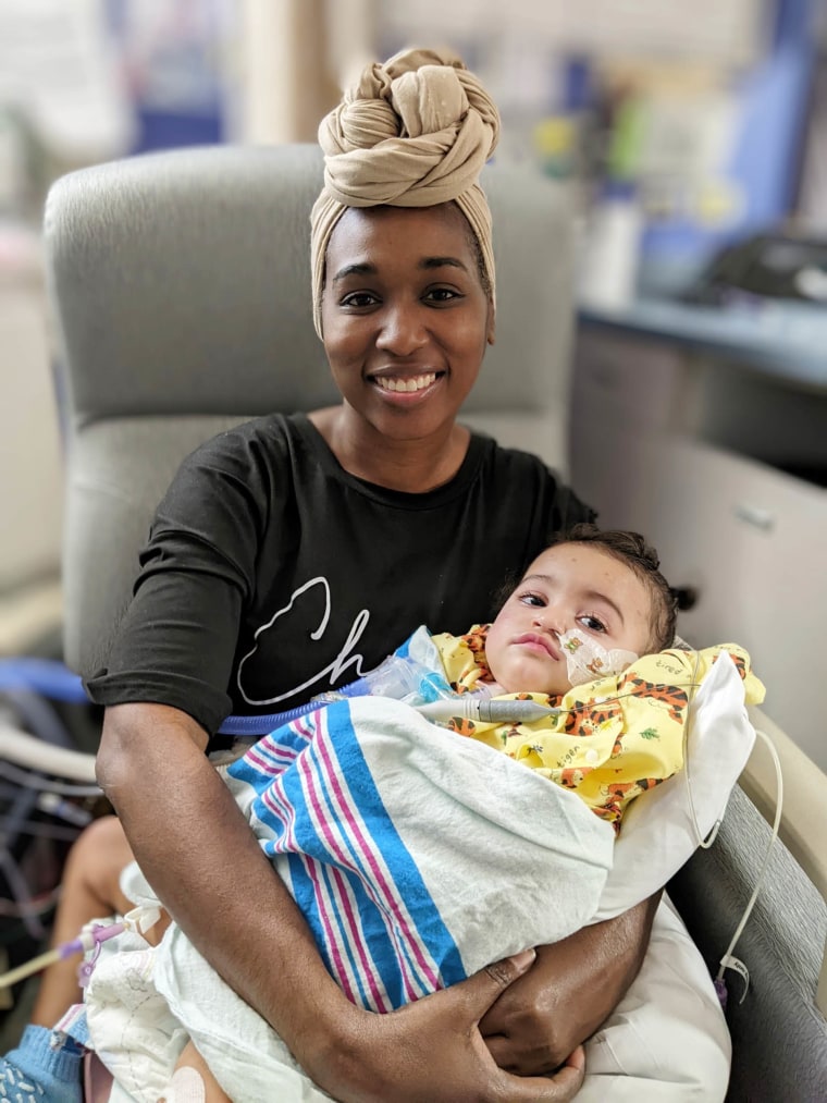 Toddler Who Drank Mineral Oil Avoids Double Lung Transplant