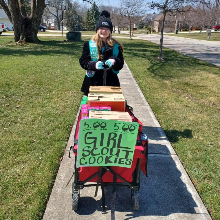 The Story of the First Girl Scout Cookie