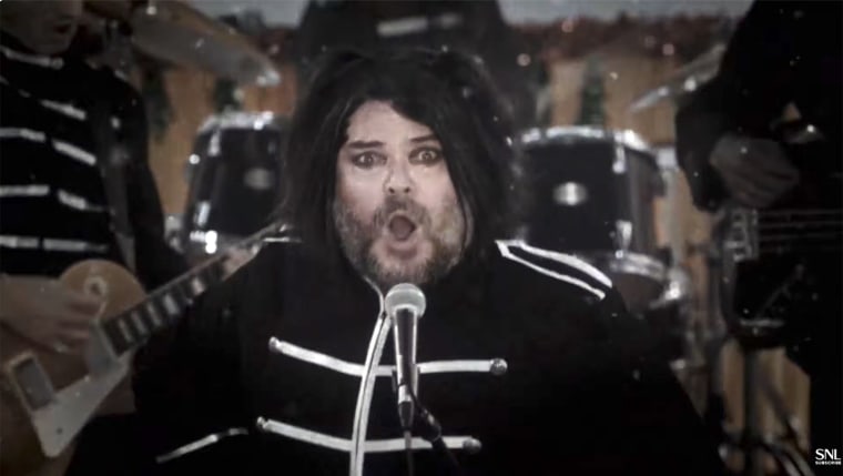 'SNL' Shows the Struggle Parents Have With Their ‘Goth Kid On Vacation’