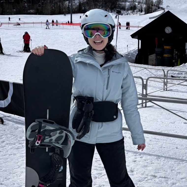 Lululemon belt bag vs. wristlet: Which viral accessory is better?