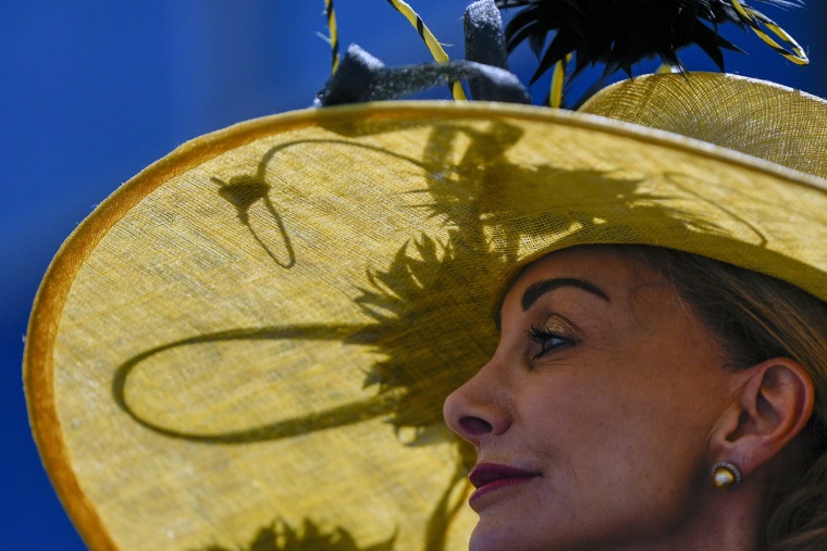 Preakness Stakes: Photos of the fashion and Journalism's home stretch