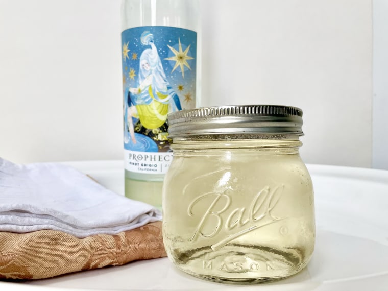 Does the Mason Jar Wine Hack Really Work?