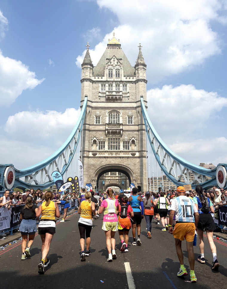 Woman Goes Viral For Relatable 8-Word Commentary At London Marathon