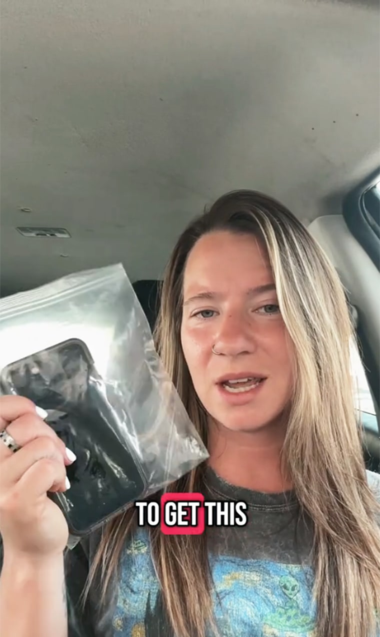 Internet Is Divided On School's Fee To Return Student's Phone