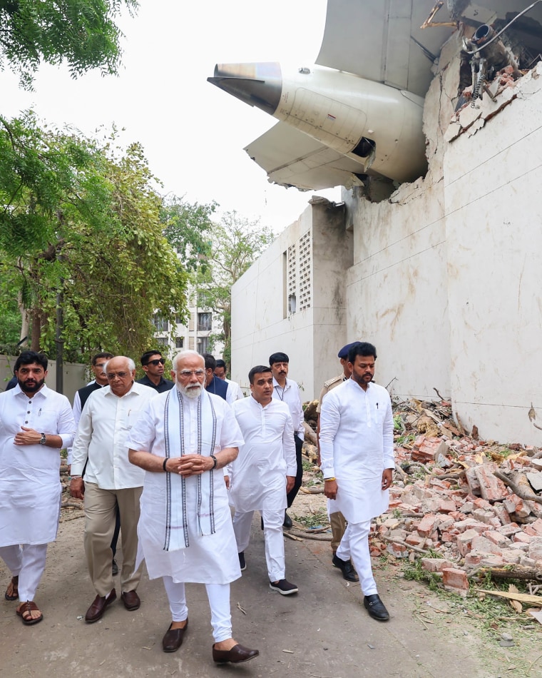 Search for answers as Modi meets sole passenger to survive plane crash