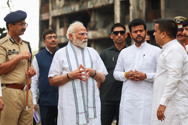 Search for answers as Modi meets sole passenger to survive plane crash