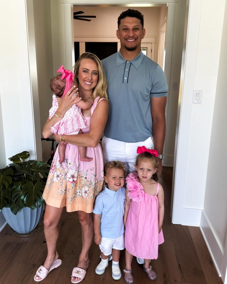 Brittany and Patrick Mahomes Share First Photos of Baby Daughter's Face