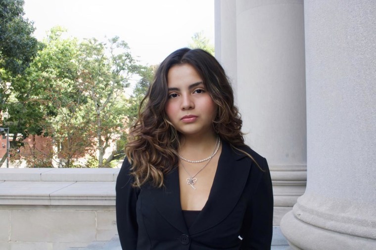 Medidas de Trump vs Harvard generan miedo a estudiantes mexicanos