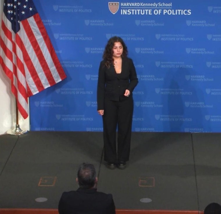 Medidas de Trump vs Harvard generan miedo a estudiantes mexicanos