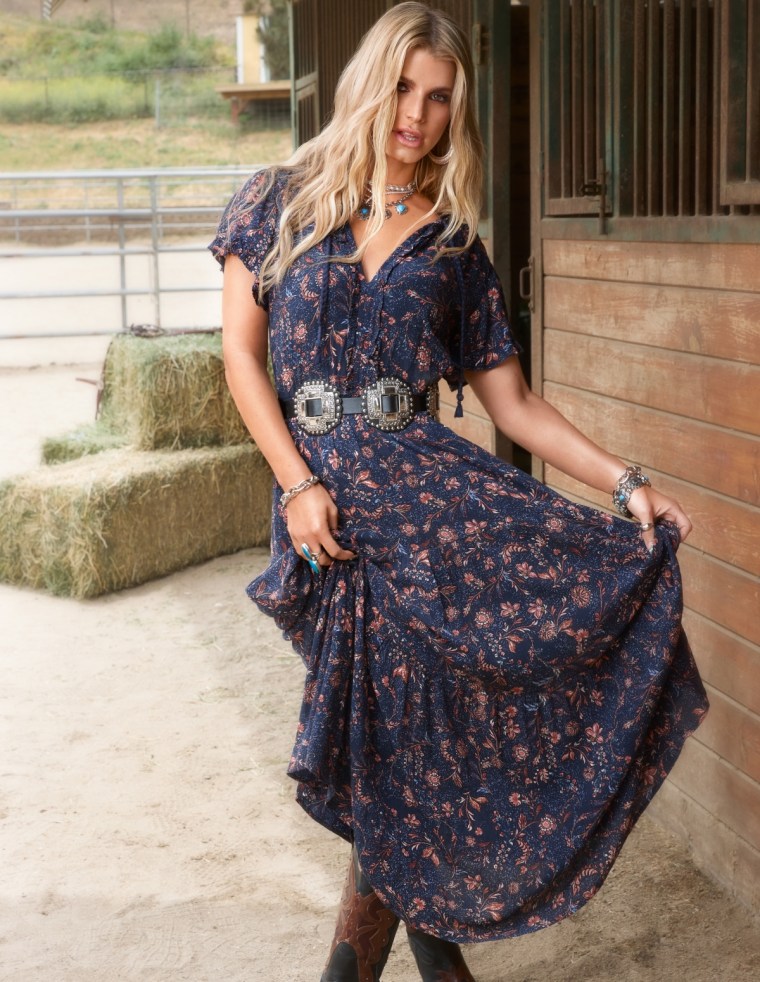 Jessica Simpson Styles Looks From New Walmart Fashion Collection