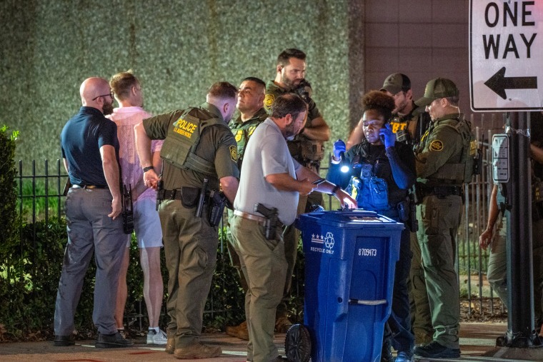 D.C. sandwich thrower Sean Charles Dunn not indicted on felony charge by grand jury