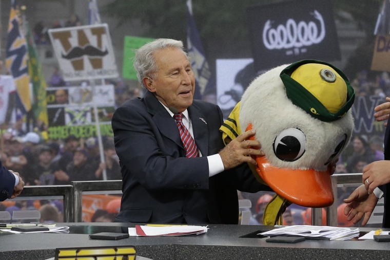 Lee Corso's emotional farewell: His final 'College GameDay' at Ohio ...