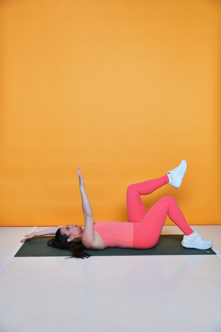 How to Do a Dead Bug Exercise: Benefits of the Deep Core Move