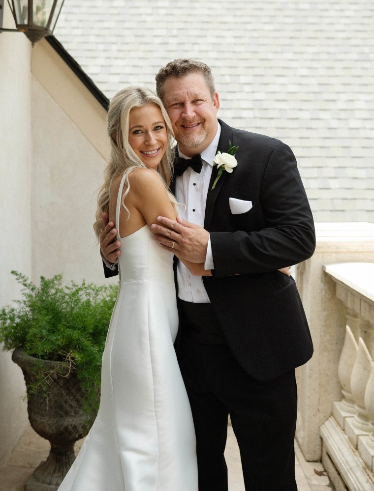 Father Sign Language Wedding EXCLUSIVE: Groom Signs Wedding Vows In
