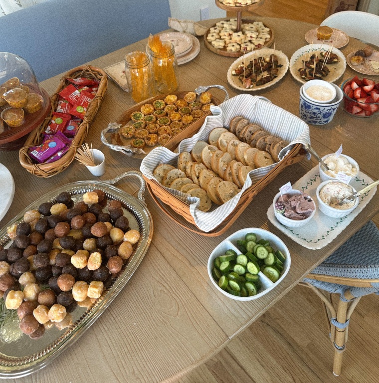 Should Kids' Birthday Parties Start at 8 a.m.?